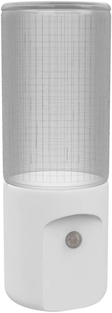 Stanley 32300 Auto LED Night Light with Built-in Light Sensor : Amazon ...