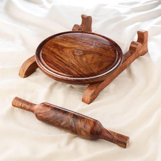 Wonder Craft Hub Wooden Chakla belan with Stand, Round Chapati Chakla ...