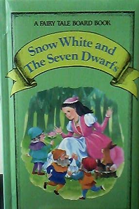 Snow White-Board Book: Miho Fujita: 9780831731236: Amazon.com: Books