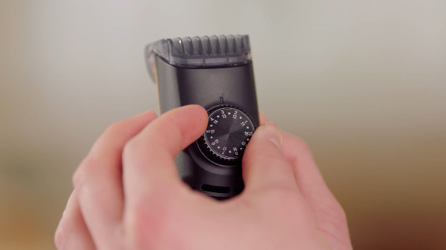 Watch Vacutrim Mens shaver and trimmer on Amazon Live