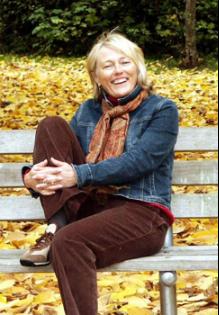 Amazon.co.uk: Anne Bowen: books, biography, latest update