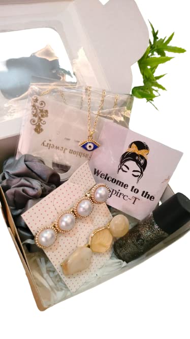 Aspire T Gift Hamper Combo for Women & Girls 1 Hair Scrunchies, 2 Hair ...