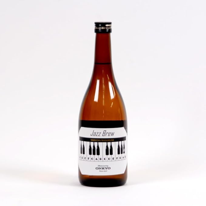 Amazon.co.jp: 山丹正宗 JAZZ BREW 特別純米 音楽振動熟成 720ml 日本酒 [Matured by ONKYO] : 食品・飲料・お酒