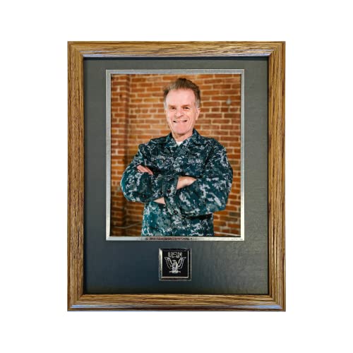 12 Military Gallery Wall Ideas for Your Home - finding mandee
