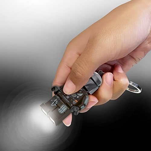 Amazon.com: LEGO Star Wars The Mandalorian Keychain Light - 3 Inch Tall ...