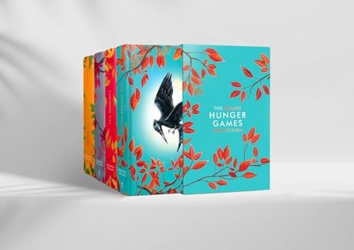 The Hunger Games Collection. Deluxe Edition : Collins, Suzanne: Amazon ...