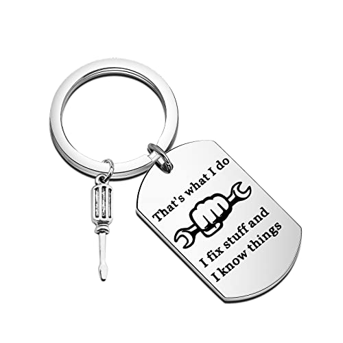 Gzrlyf That's What I do I Fix Stuff and I Know Things Keychain - Want ...