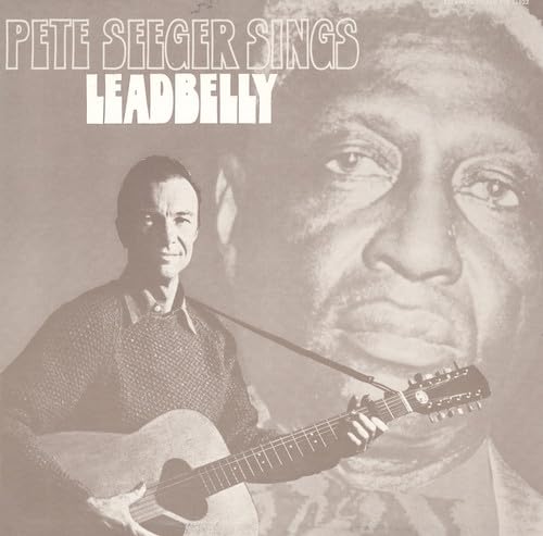 Amazon.com: Pete Seeger Sings Lead Belly: 0093073102221: Pete Seeger: Books