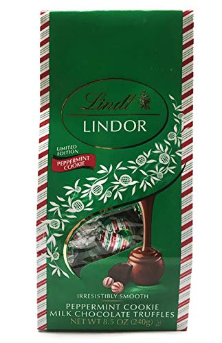 Amazon.com : Lindt LINDOR Holiday Peppermint Cookie Bag, 8.5 oz ...