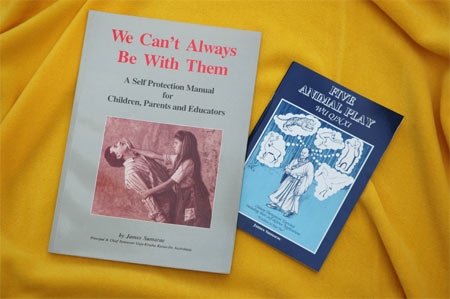 Five Animal Play: Wu Qin Xi: James Sumarac: 9780646210933: Amazon.com ...