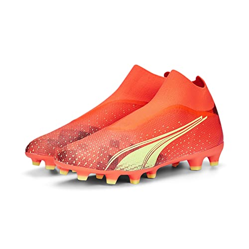 The Best Laceless Soccer Cleats Reviewed [2023 Buying Guide]