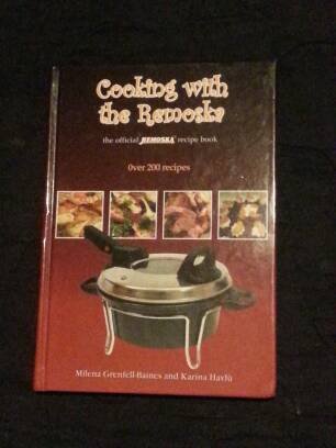 Cooking with the Remoska: More Than 250 Recipes for Use with the ...