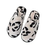 ・ブランド:Maison de TAO・ふわふわのファー素材が気持ちの良いルームスリッパ☆お家時間にプラスして日常生活に彩りを◎おうち時間にほっこりと気持ちを温かくしてくれるアイテム◎・柔らかくぬくもりを感じる肌触りで、寒いシーズンを足元か...