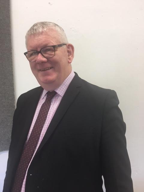 Amazon.com: Ian Neil: books, biography, latest update