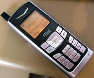 Amazon.com : Utstarcom F1000 Wifi Telephone : Voip Telephones : Office ...