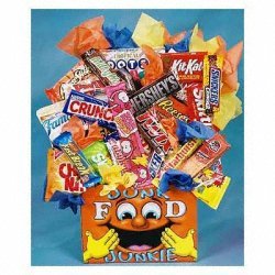 Amazon.com : Junk Food Fantasy Gift Basket - Medium : Gourmet Gift ...
