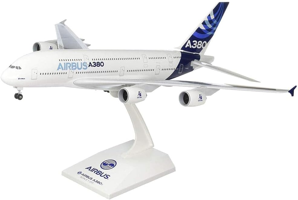Daron Skymarks Airbus A380-800 H/C with Gear, 1/200-Scale, Statues ...