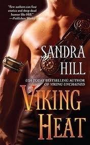 Viking Heat: Sandra Hill: 9781615233670: Amazon.com: Books