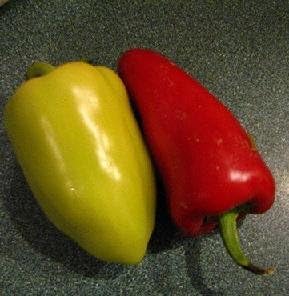Amazon.com : Pepper Hot Semi-Hot Hungarian Blocky II 100 Seeds : Patio ...