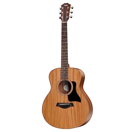 Taylor GS Mini VS Baby Taylor (direct comparison) - Guitar Chalk