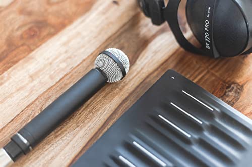 The 4 Different Types of Microphones and Their Uses