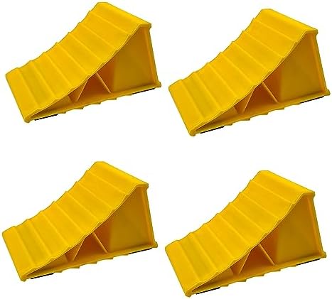 Amazon.com: HOXWELL 2 Pairs Wheel Chocks for Travel Trailers, Non Slip ...