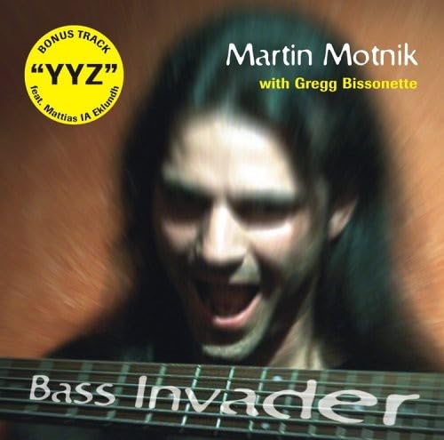 Bass Invader: Amazon.de: Musik-CDs & Vinyl