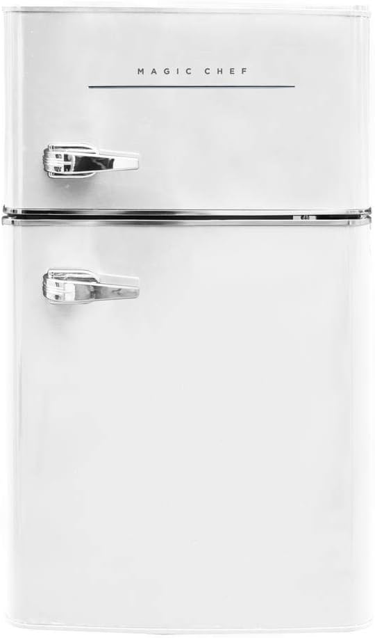 Amazon.com: Magic Chef Retro Mini Refrigerator 3.2 cu. ft. 2-Door ...