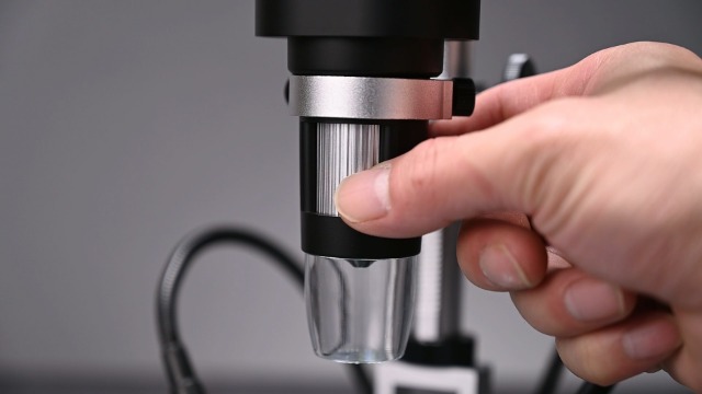 Watch Leipan DM9H 7-inch HDMI Digital Microscope on Amazon Live