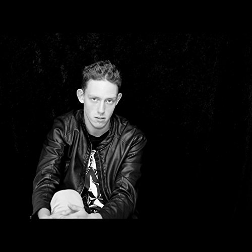 Play Natten Gør Dig Blind by Kenneth Vester on Amazon Music