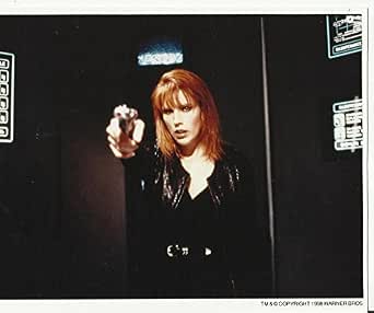 Babylon 5 Patricia Tallman Lyta Alexander Pointing Weapon 8 x 10 Photo ...