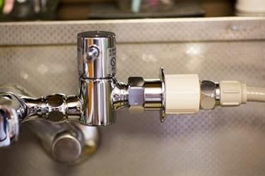 Amazon | KVK 給水･給湯接続 シングル混合栓 MSK110KBT | 洗面水栓