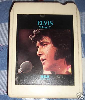 Amazon.com: ELVIS PRESLEY 8 TRACK-A LEGENDARY PERFORMER VOL. 2 !: CDs ...