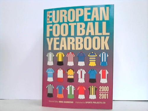 Amazon | European Football Yearbook 2000/01 | Hammond, Mike | Almanacs