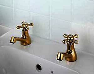 Tradizionale Swirl Traditional Bathroom Basin Taps Gold Pair : Amazon ...