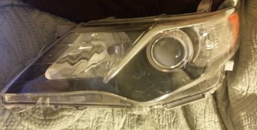 Genuine Toyota Parts 81150-06800 Drivers Side Headlight Assembly ...