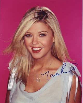 TARA REID signed autographed photo at Amazon's Entertainment ...