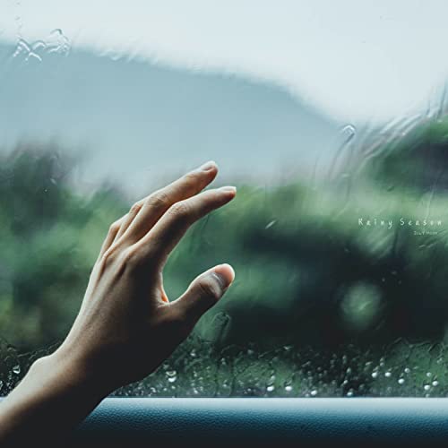 Amazon MusicでJuly MoonのRainy Seasonを再生する