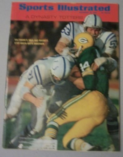 SPORTS ILLUSTRATED DECEMBER 16, 1968: unknown author: Amazon.com: Books