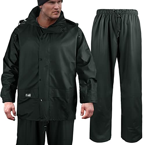 11 Best Rain Gear for Fishing to Enjoy Fishing In Any Weather in 2023 ...