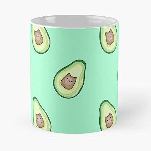 Amazon.com: Avocado Avocardio Puns Funny Fruit - Funny Sophisticated ...