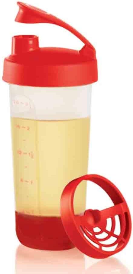 Amazon.com: Tupperware 2-Cup Quick Shake Gravy Container: Amzn Home ...