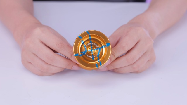 Watch Professional Yoyo N11 Golden Blue- Dual purpose yoyo on Amazon Live