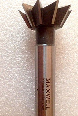MAXWELL Dovetail Milling Cutter, 25 dia x 45 Angle : Amazon.in ...