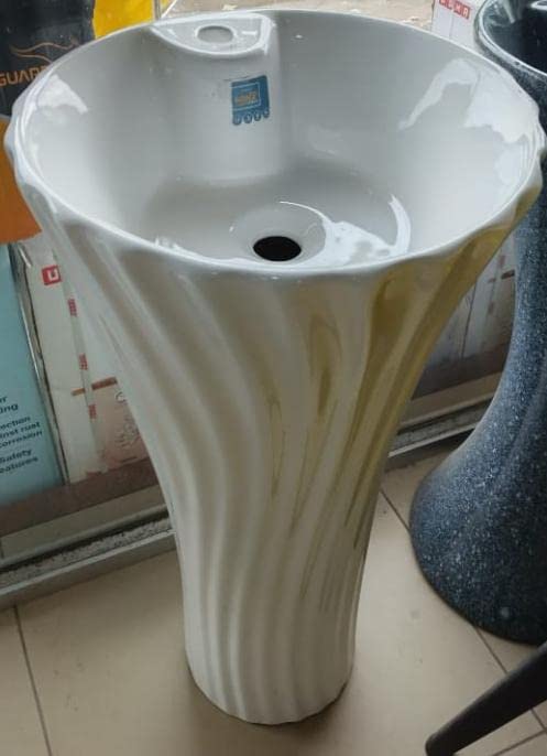Long highted Basin- Monoset Water Pump- Design Pedestal Free Standing ...
