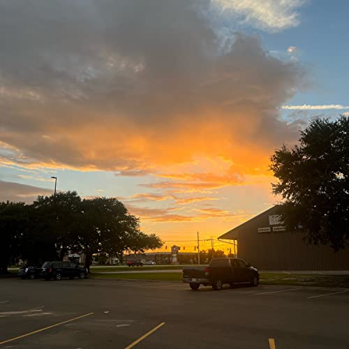 Écouter Different par 912^Lil rizen sur Amazon Music Unlimited