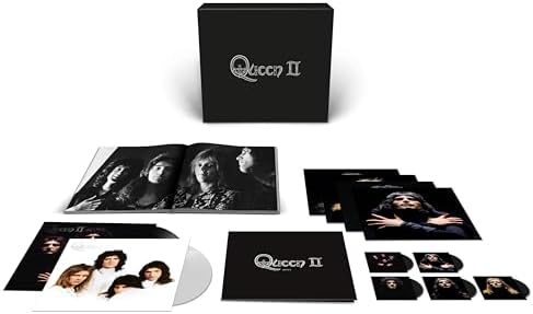 Amazon.com: Queen II[Collector's Edition] [5 CD/180g 2 LP Box Set]: CDs ...