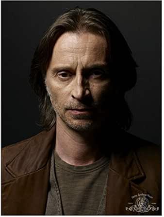 SGU Stargate Universe Robert Carlyle as Dr. Nicholas Rush Close Up Shot ...