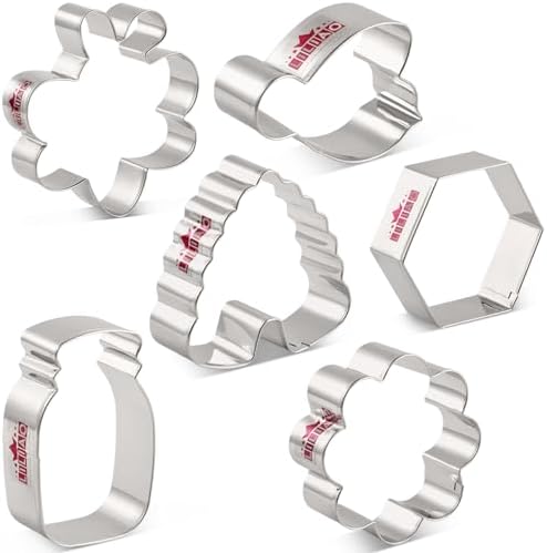 Amazon.com: Bee Cookie Cutters 7-Pc. Set Made in the USA by Ann Clark ...