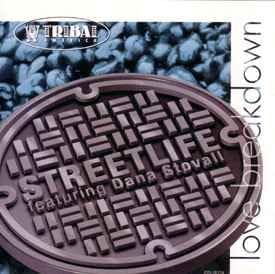 Love Breakdown: Amazon.co.uk: CDs & Vinyl